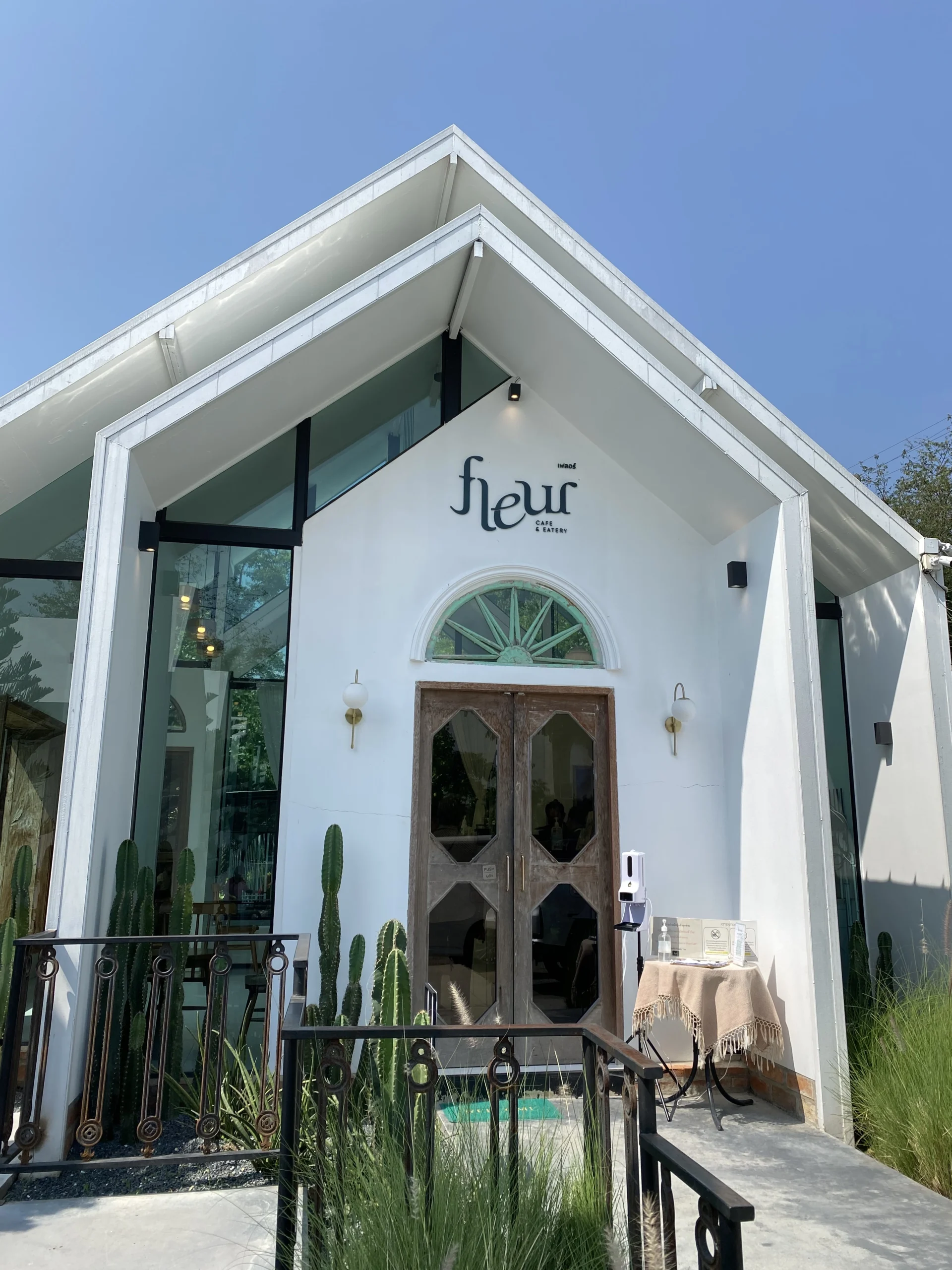 fleur cafe & eatery คาเฟ่เชียงใหม่บรรยากาศดี