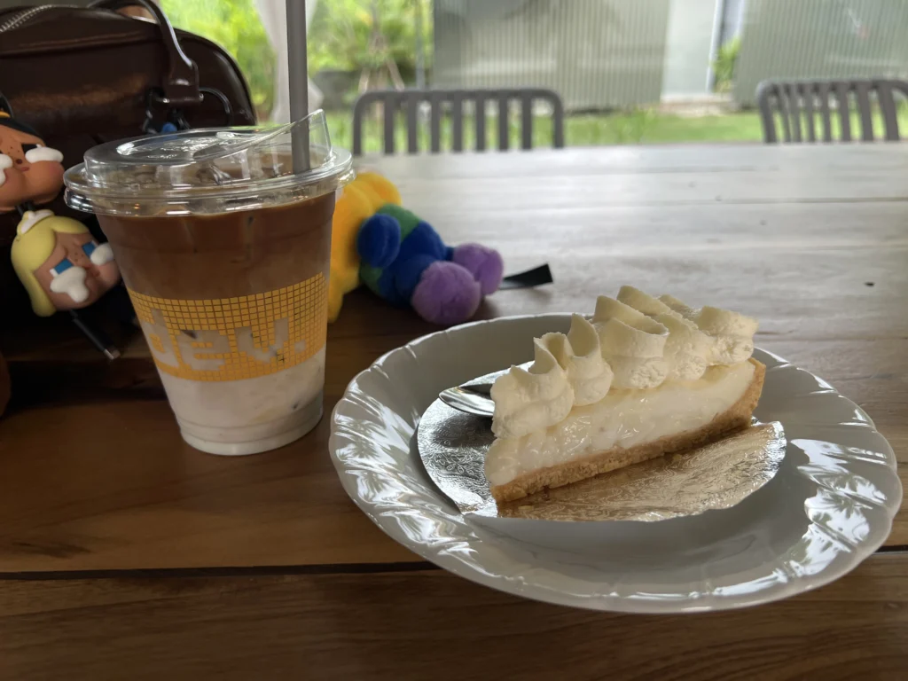 Dev Coffee and Space คาเฟ่เปิดใหม่ ท่าศาลา นครศรีธรรมราช - FriendsBusy ...