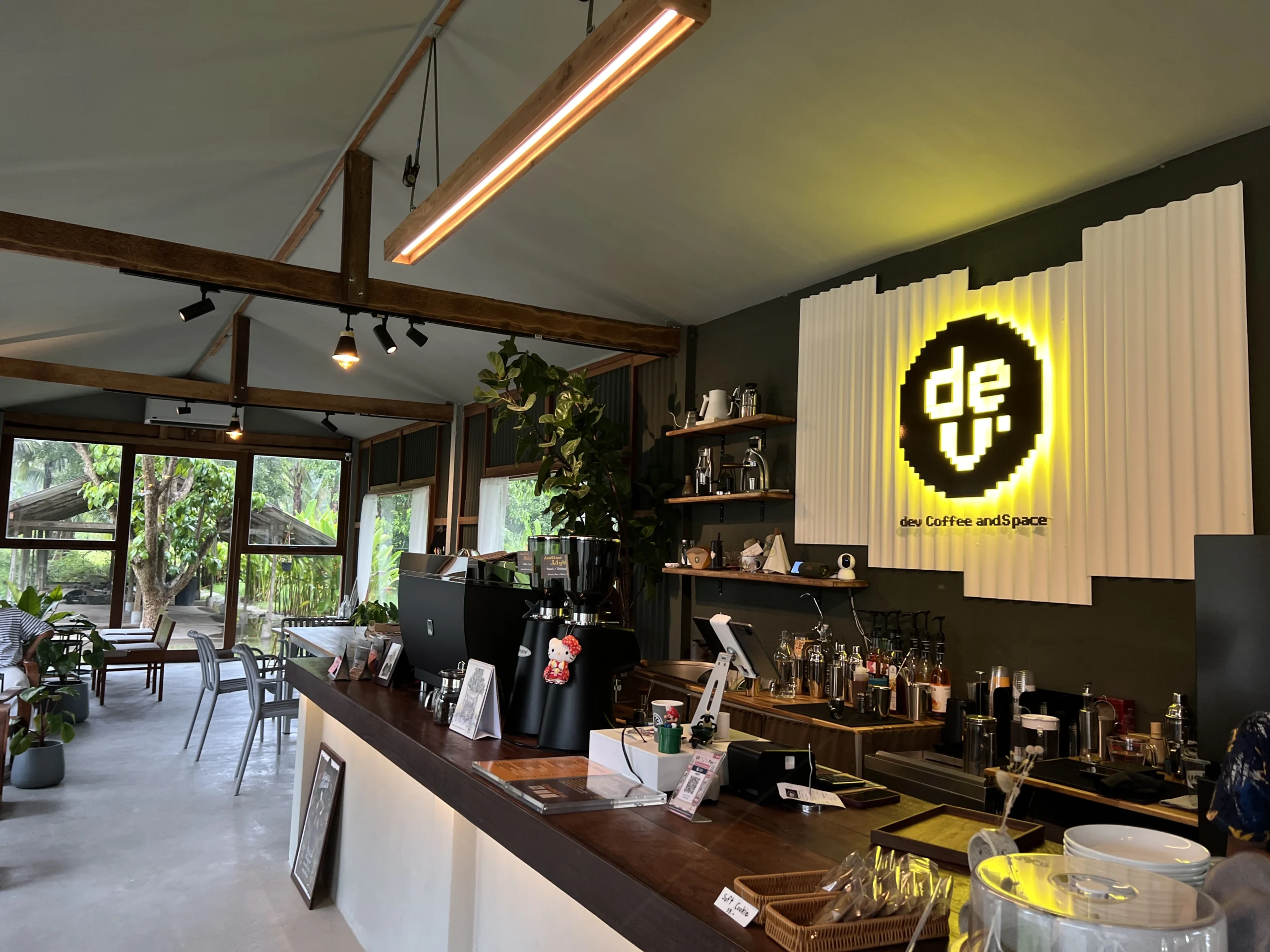 Dev Coffee and Space คาเฟ่เปิดใหม่ ท่าศาลา นครศรีธรรมราช - FriendsBusy สถานที่ท่องเที่ยว ที่พัก ...