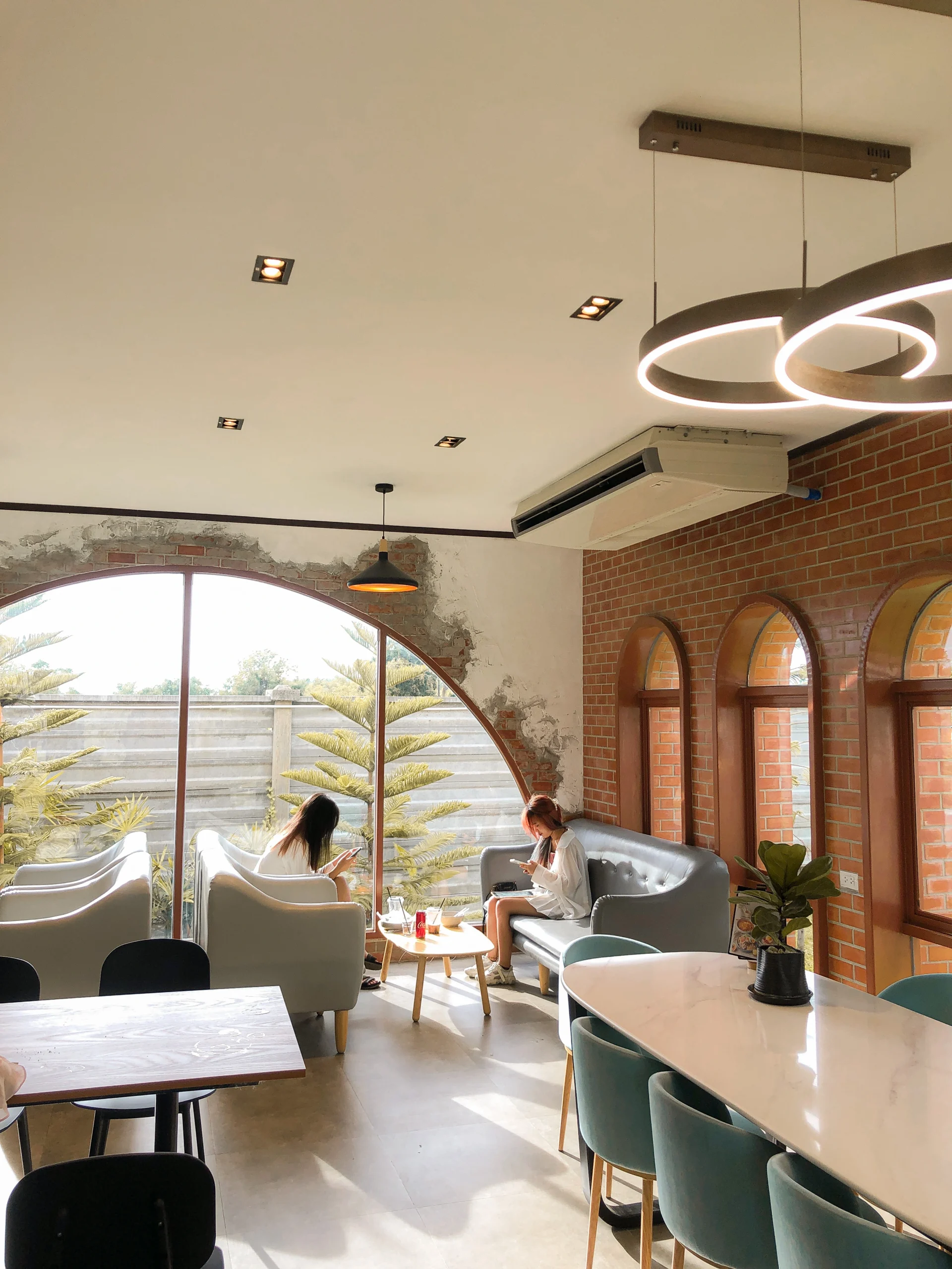 Koffe.Coffeebar คาเฟ่ดังเมืองกาญจนบุรี