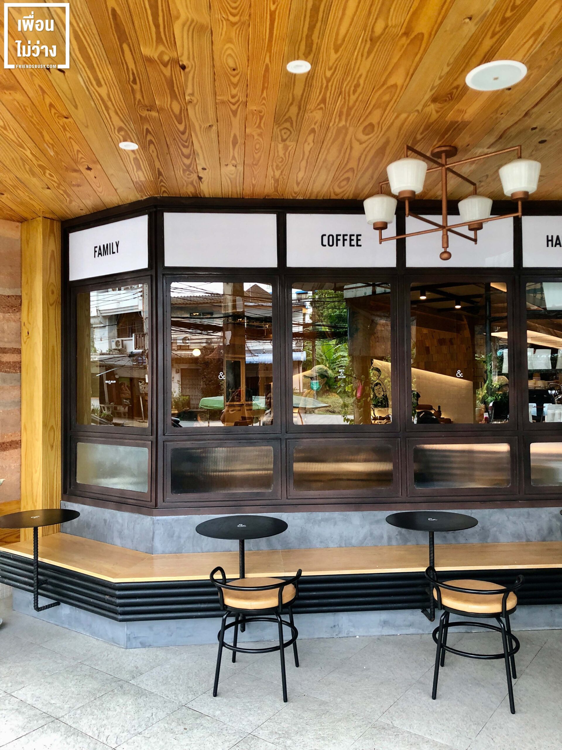MUCH & MELLOW CAFE เบเกอรี่ และอาหารอร่อย จังหวัดกระบี่