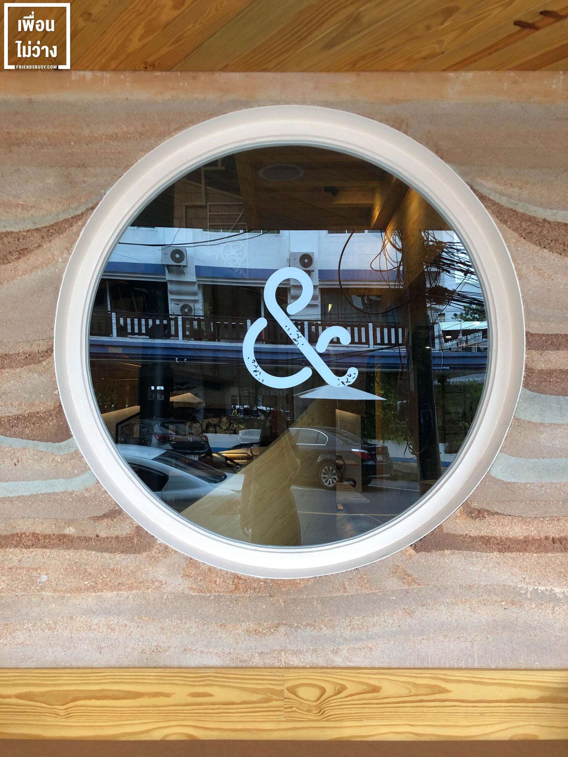 MUCH & MELLOW CAFE เบเกอรี่ และอาหารอร่อย จังหวัดกระบี่